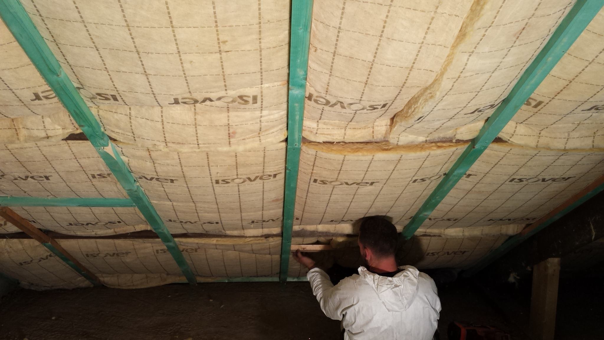 Hellend dak aansluiting - klassieke houtskeletbouw | Milieubewustisoleren